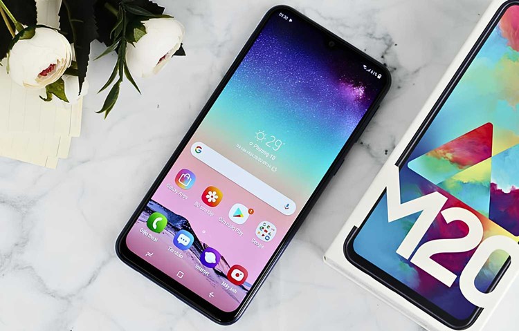 Samsung Galaxy M: Mạnh mẽ, đột phá, giá cả phải chăng